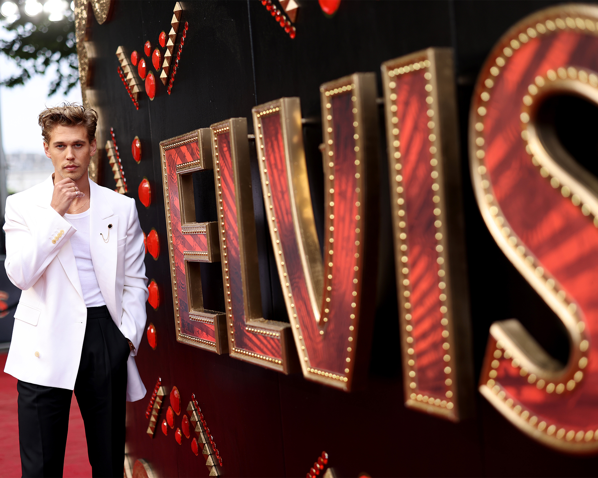 WarnerBros.co.uk | A Little Less Conversation, A Little More "Elvis ...